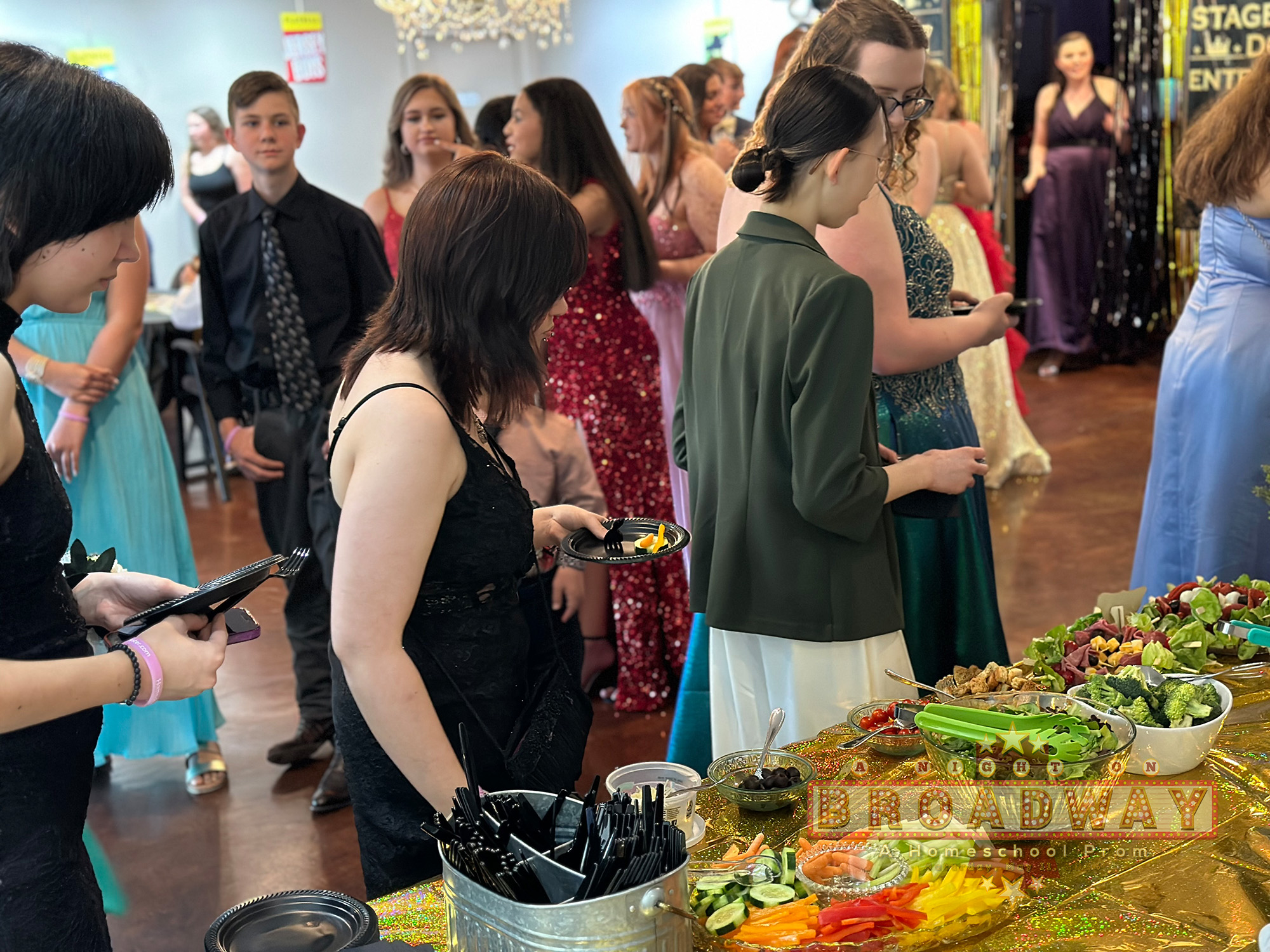 Broadway Themed Prom Takes Center Stage - Homeschool Roster