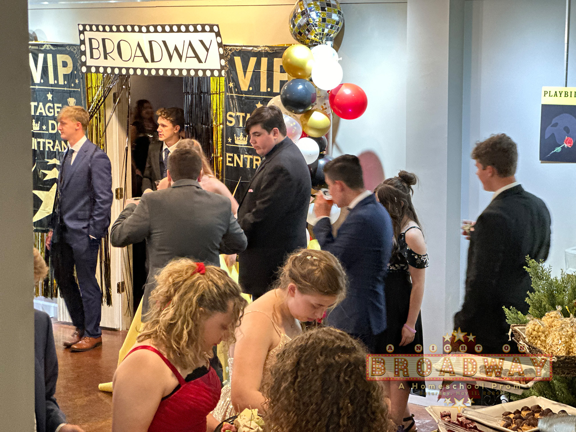 Broadway Themed Prom Takes Center Stage - Homeschool Roster