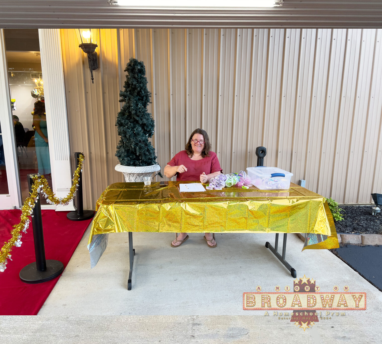 Broadway Themed Prom Takes Center Stage - Homeschool Roster